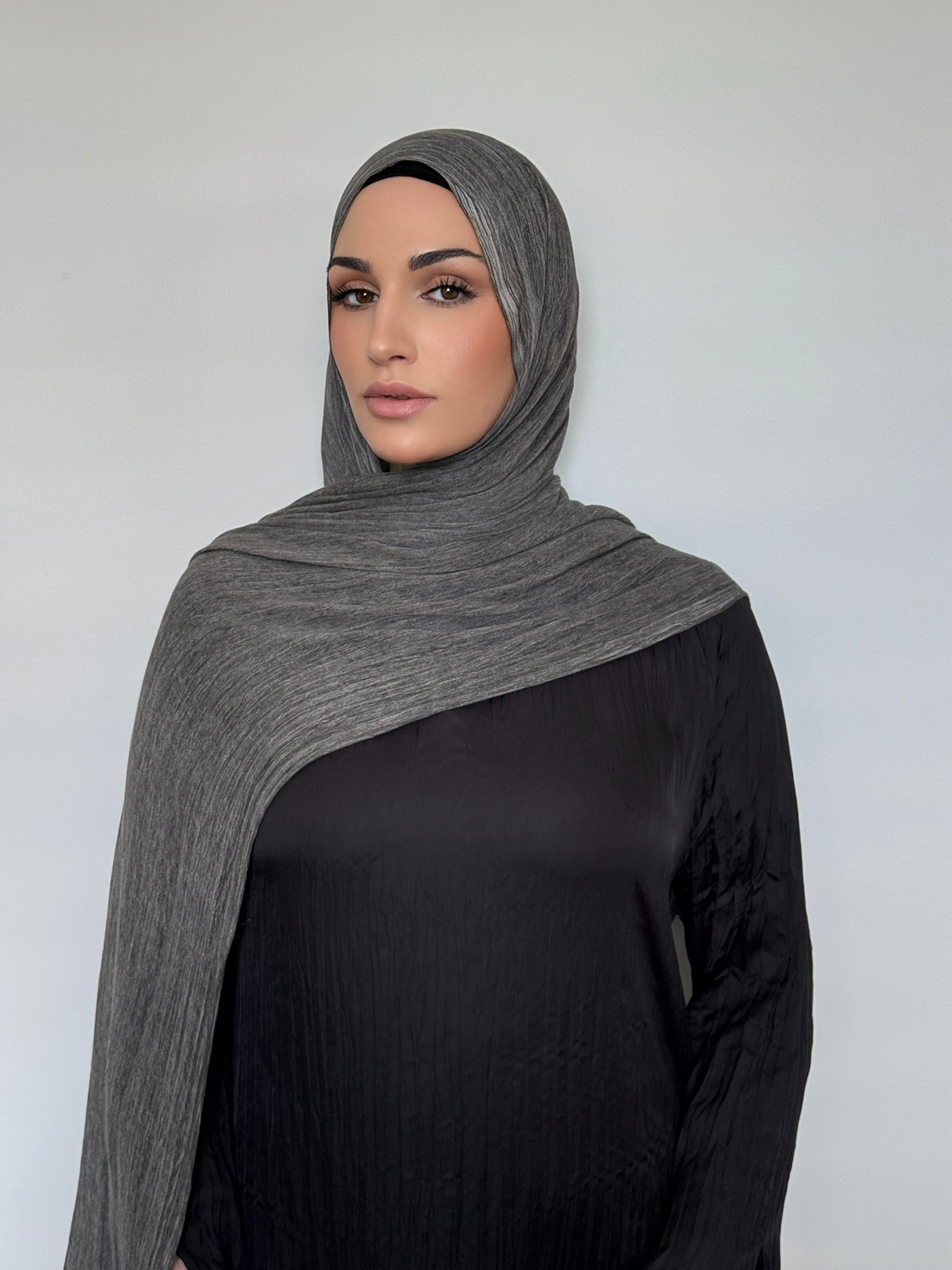 Textured Rayon Hijab Grey – The Sister Collection